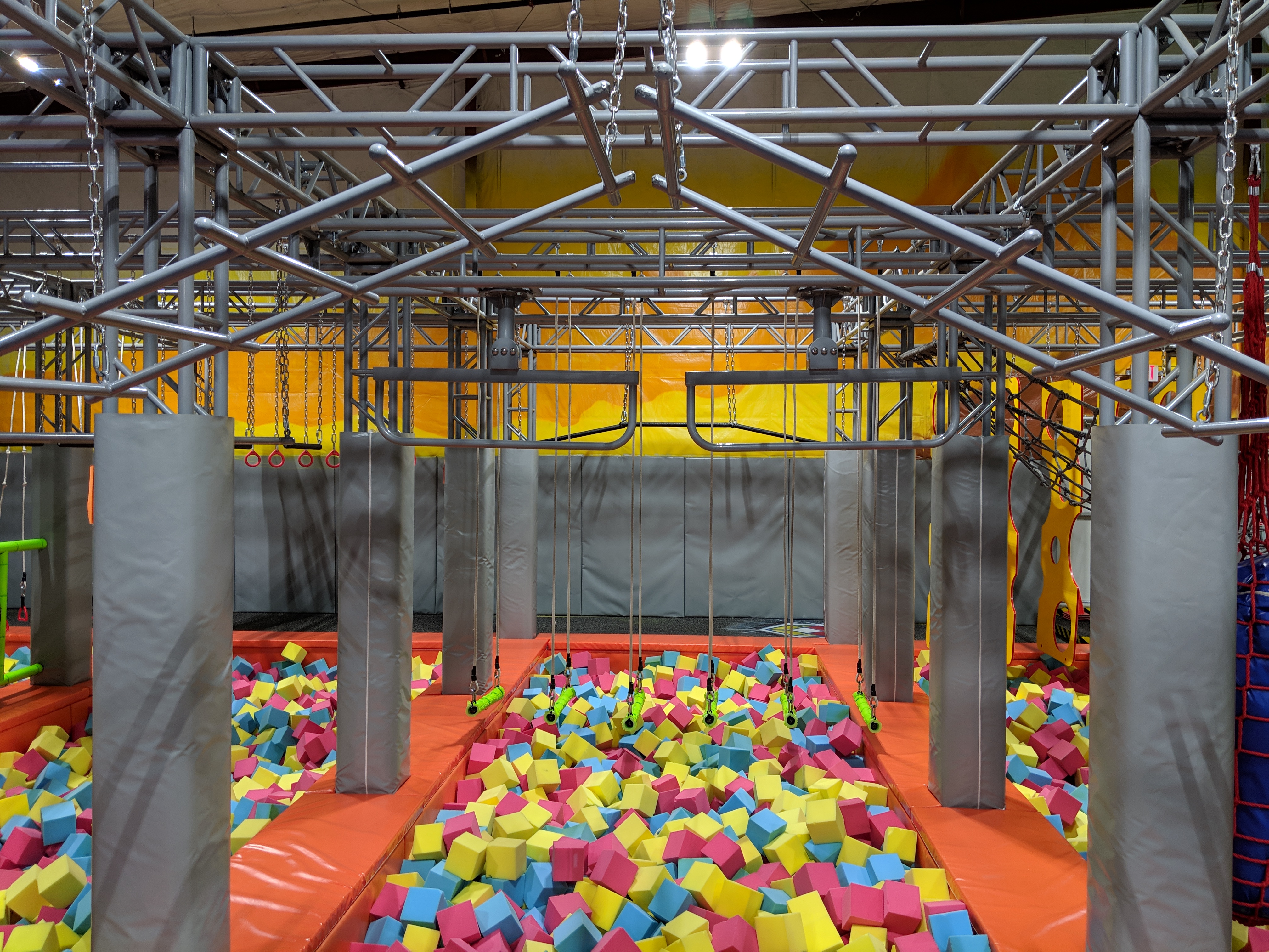 Ninja Warriors – Safari Trampoline