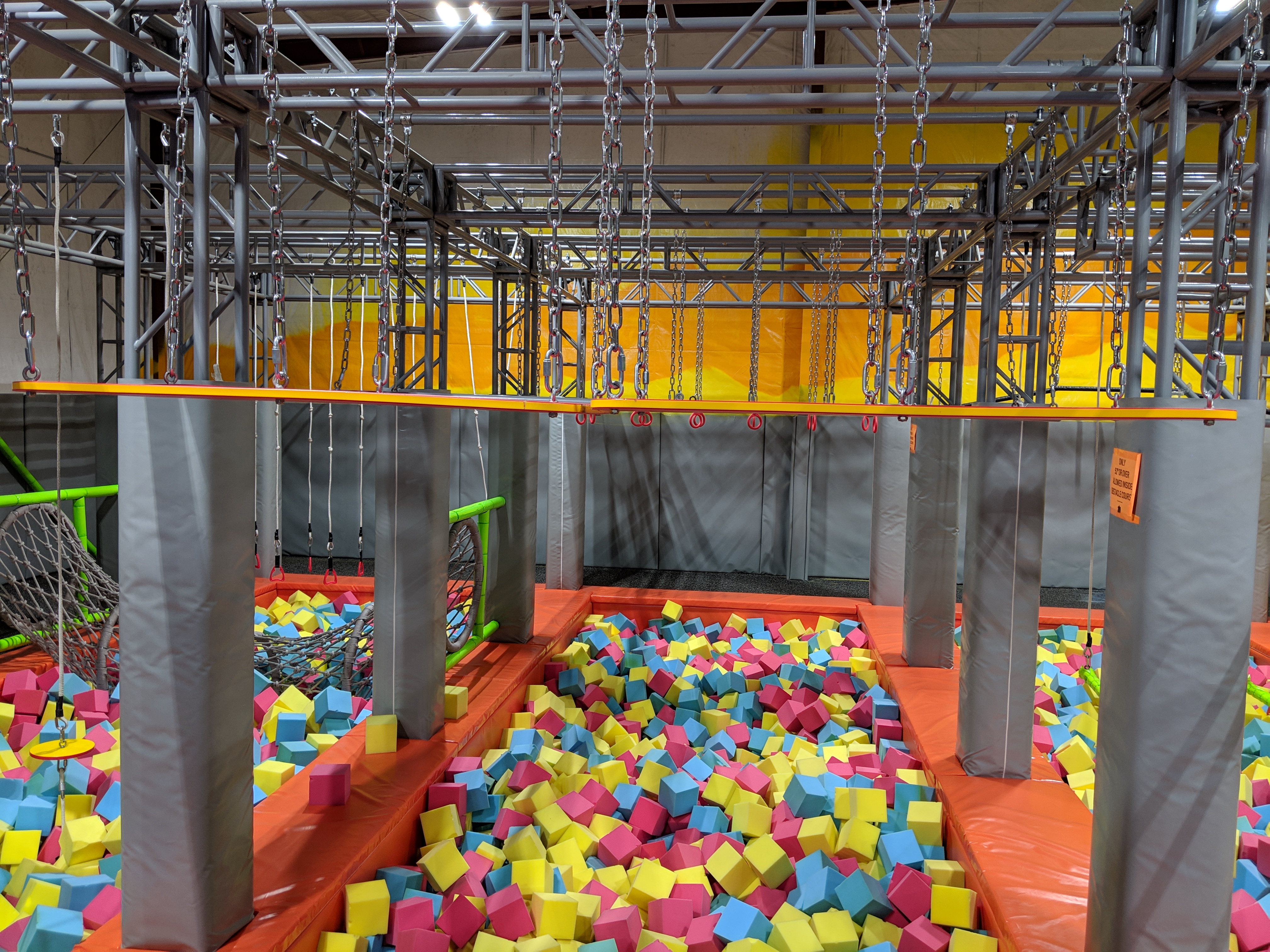 Ninja Warriors – Safari Trampoline